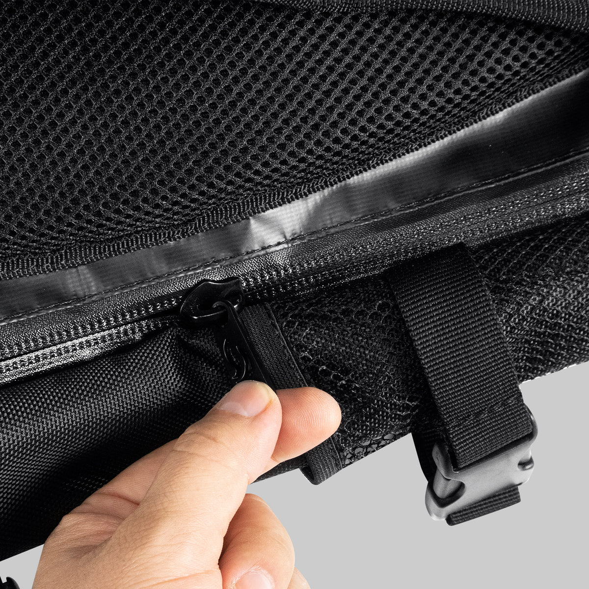 Explorer - Black Leather