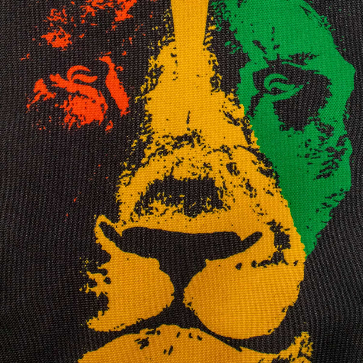 Rasta Lion - Faceoff® Small